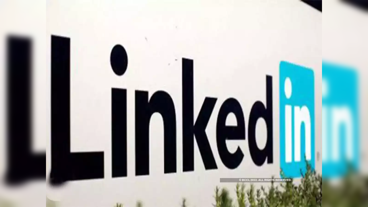 LinkedIn to finally let you schedule posts for later | Technology ...