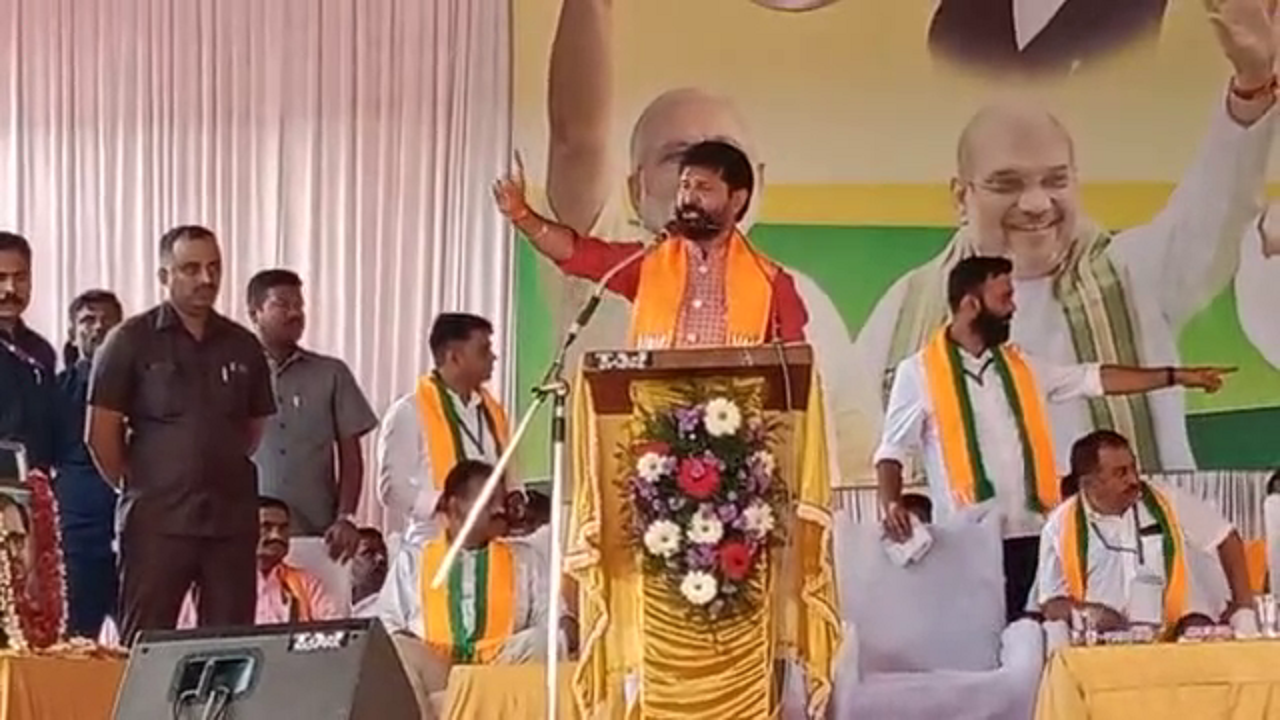 Congress leaders 'namard', says BJP general secretary C T Ravi at ...