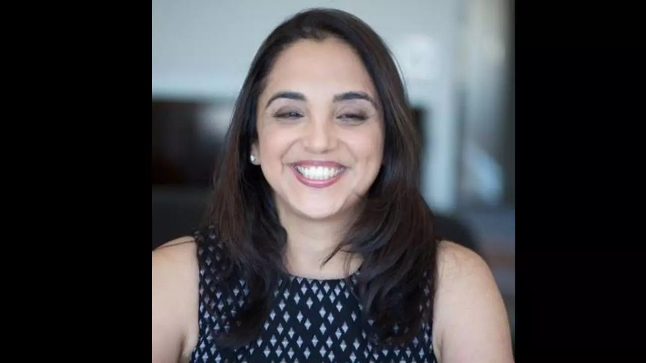 Blind Indian-American Professor sued for gender discrimination by ...