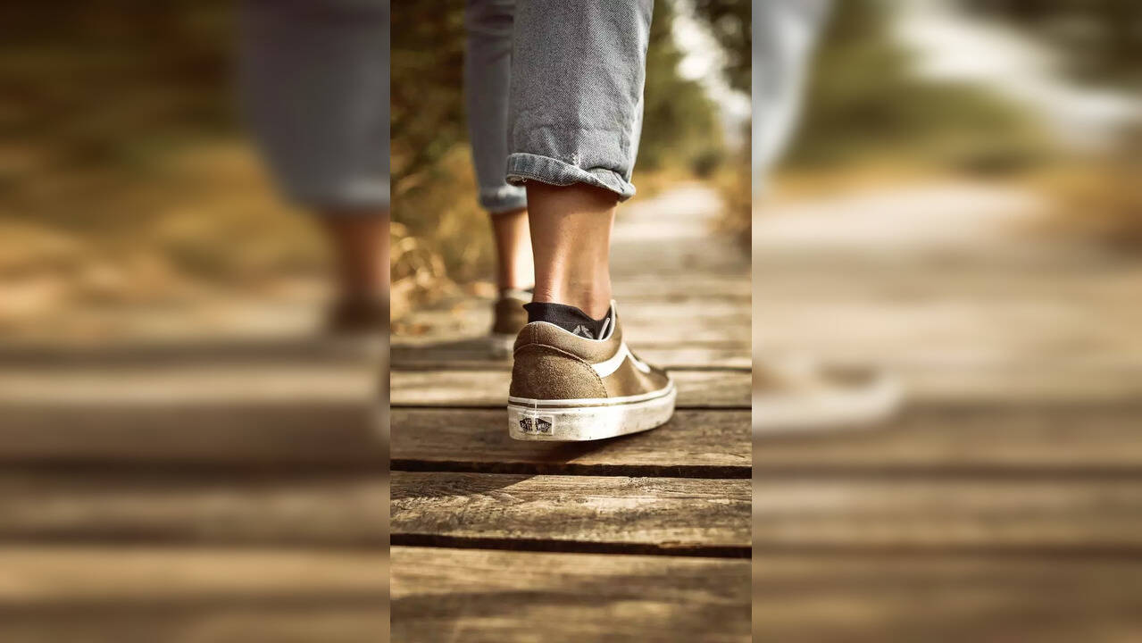 New tech can power small wearable devices via human walking motion