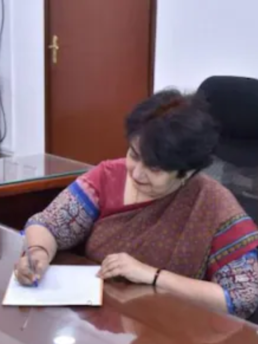 Former Health Secretary and IAS Officer Preeti Sudan appointed as UPSC ...