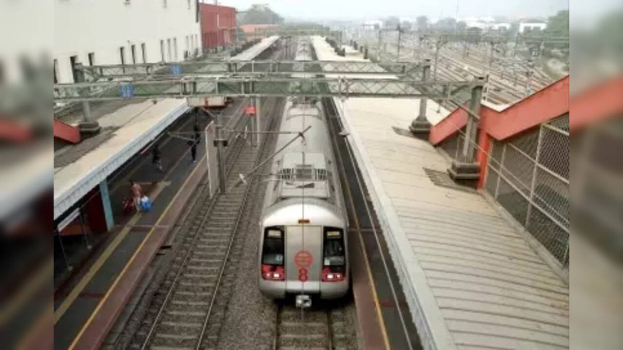 Delhi Metro: DMRC to procure 312 coaches for Phase 4 corridors | Delhi ...