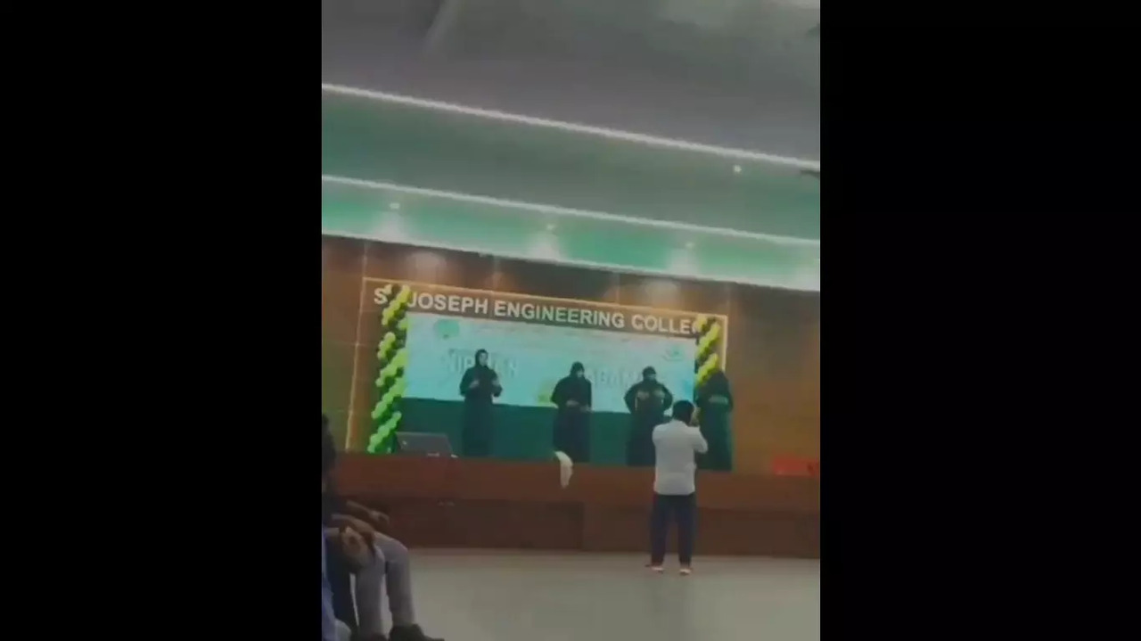 Students dance in burqa at Mangaluru college in Karnataka, controversy ...