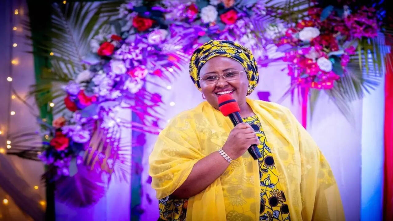 Nigeria: First lady ordered security operatives to detain student and ...