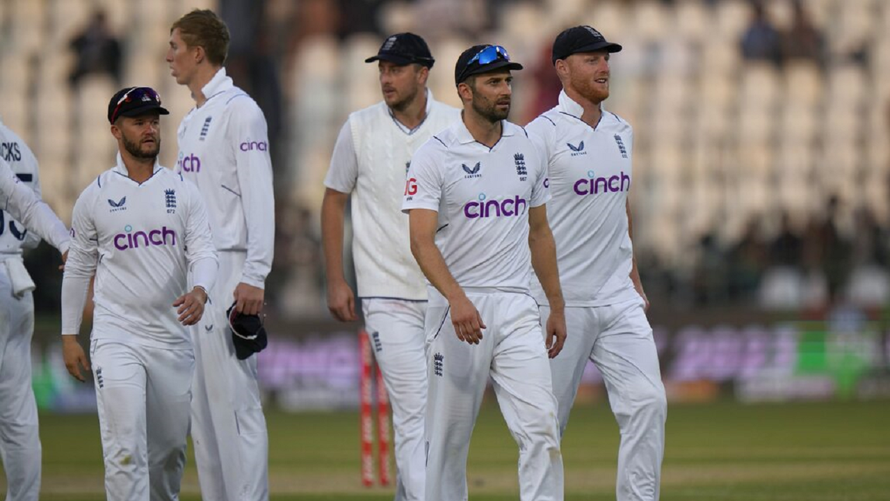 Pakistan fight back after England set stiff second Test target ...