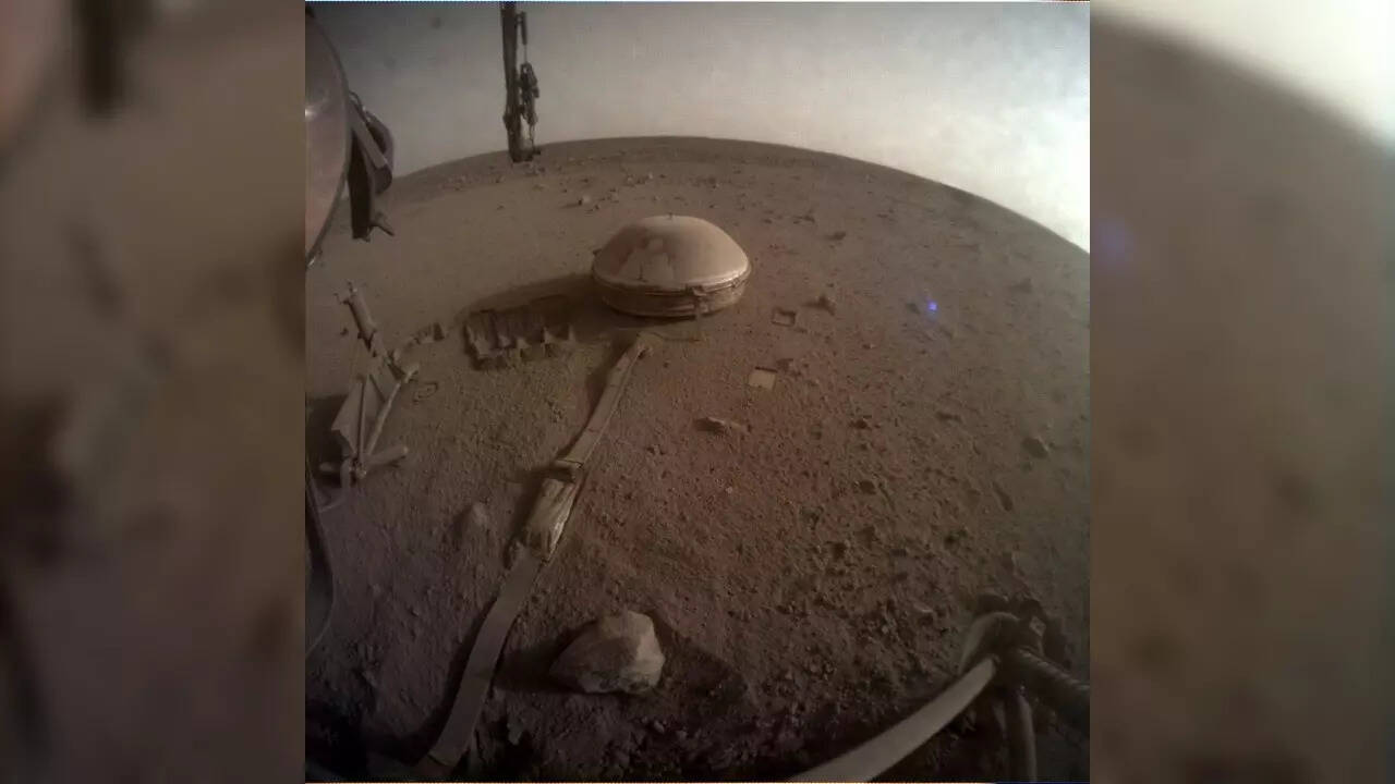 Farewell InSight : Why NASA's robotic lander on Mars has said goodbye ...