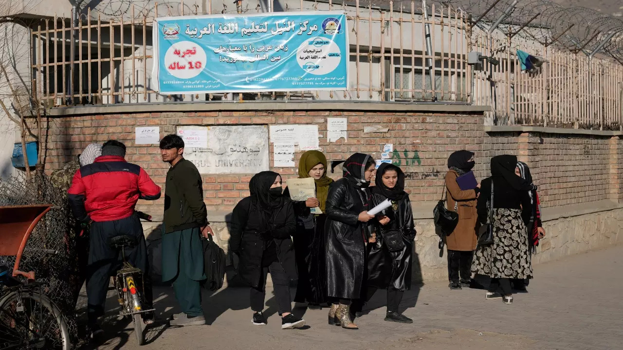 Heartbreaking! Video of Afghan girl students crying in classroom goes ...