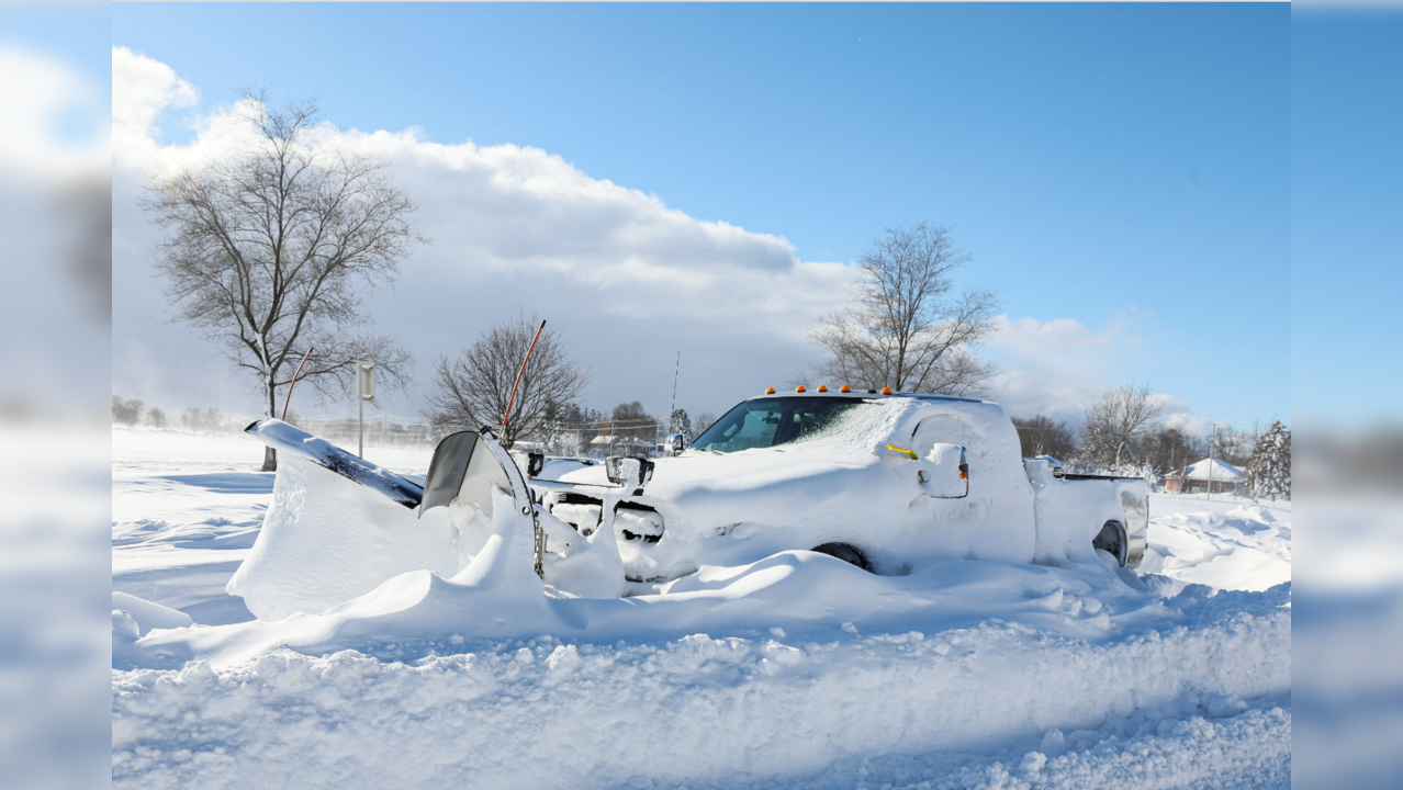 US winter storm claims 32 lives as deadly wind chills plunge millions ...