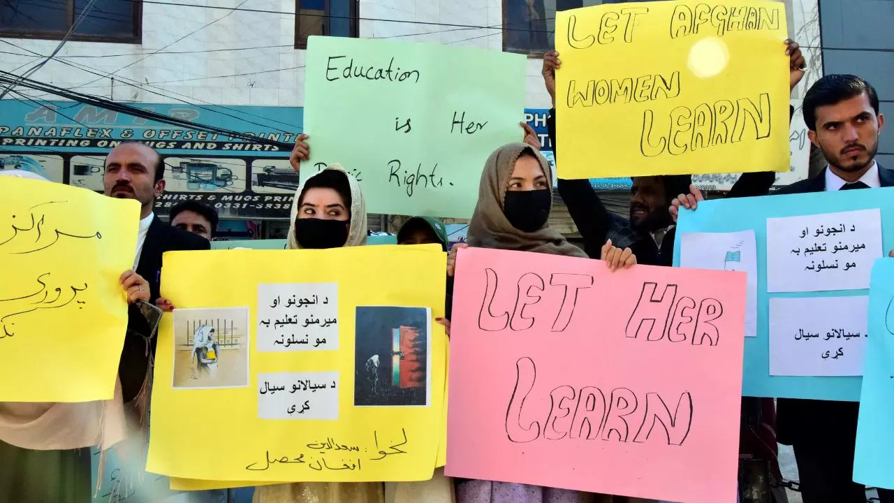 Taliban Un Official Urges Taliban To Reverse Ban On Females Working In