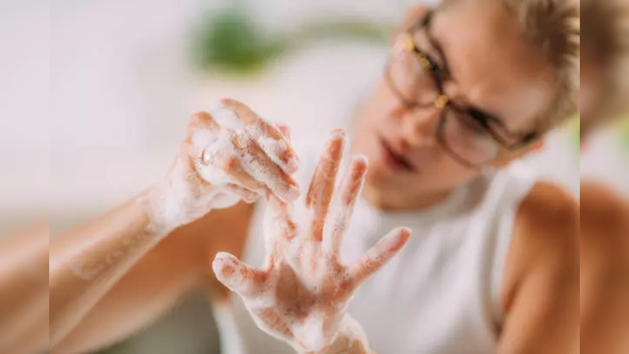 Ocd: Myths vs facts: Know all about the obsessive-compulsive disorder ...