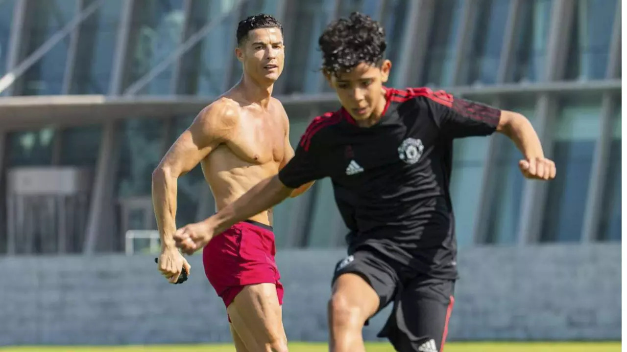 Cristiano Ronaldo Jr leaves Manchester United academy to join father's ...