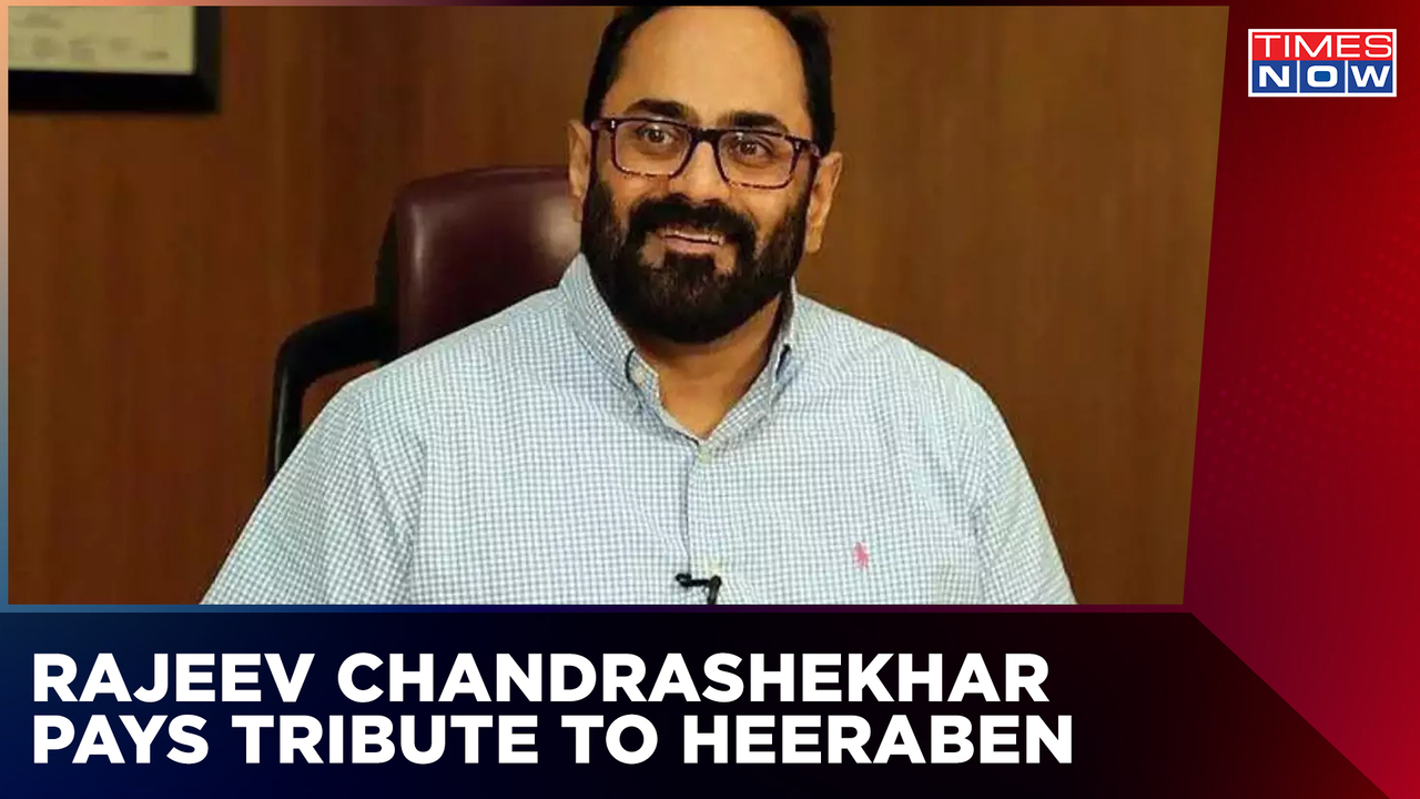 Union Minister Rajeev Chandrashekhar Pays Tribute To Heeraben Modi ...