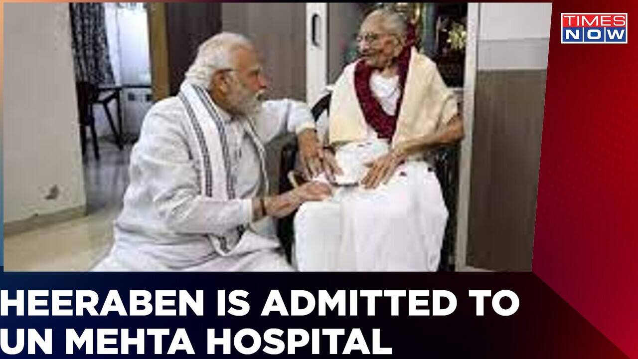 PM Modi Holds A Prayer Meet In Memory Of His Mother Heeraban In Gujarat ...