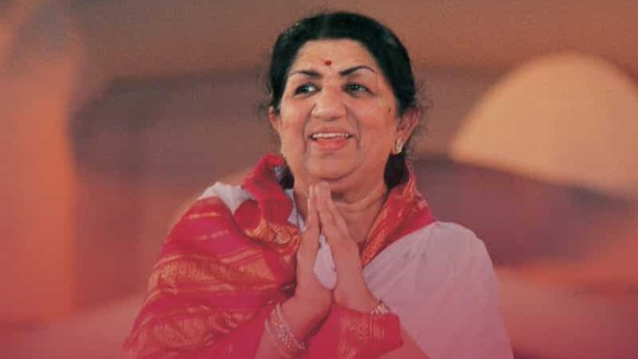 Lata Mangeshkar becomes ONLY Indian on Rolling Stone's 200 Greatest ...