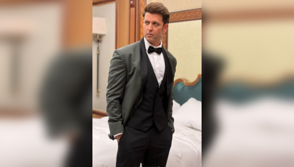 48-year-old Hrithik Roshan shares a ripped body, and 8-pack abs; Know ...