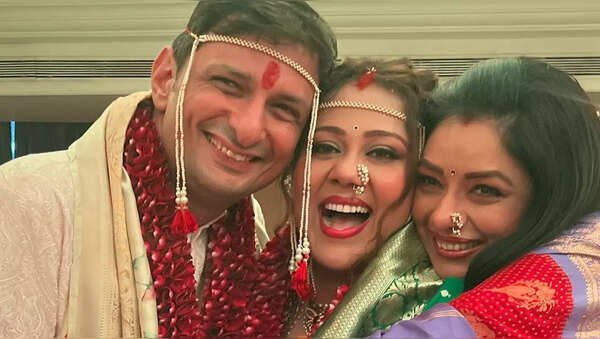 Rushad Rana weds Ketaki Walawalkar. Anupamaa’s Rupali Ganguly shares ...