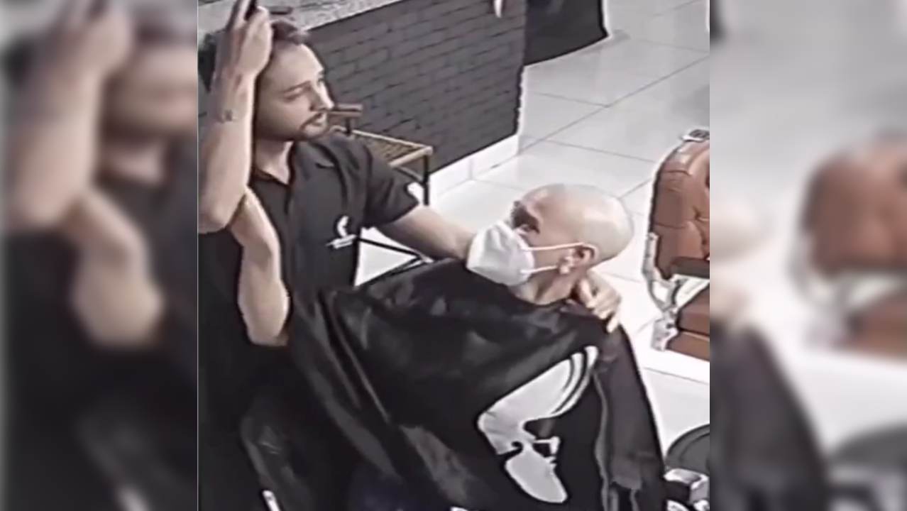 'No one fights alone': Barber cuts cancer patient's hair, then his own ...
