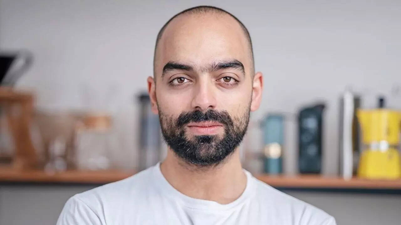 Iran releases celebrity chef Navab Ebrahimi arrested amid crackdown on ...