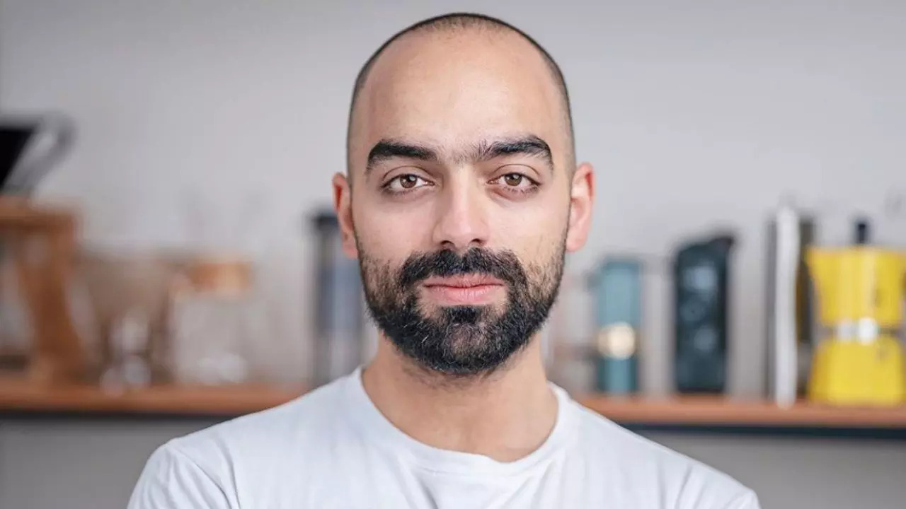 Iran releases celebrity chef Navab Ebrahimi arrested amid crackdown on ...