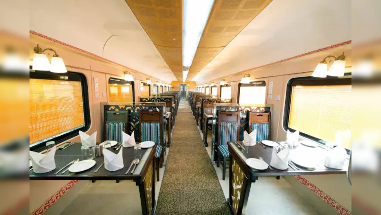 Bharat Gaurav Tourist Train launched between Delhi-Ayodhya-Janakpur at ...