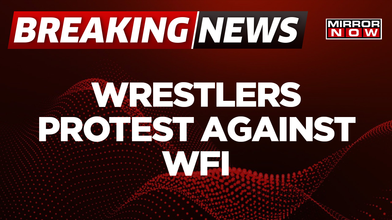 Breaking News | Wrestlers Stage Protest Against WFI, Say - Treated As ...
