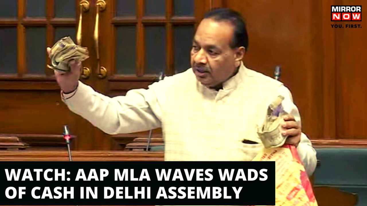 Here's How AAP MLA Mohinder Goyal Created a Stir in the House on Last ...