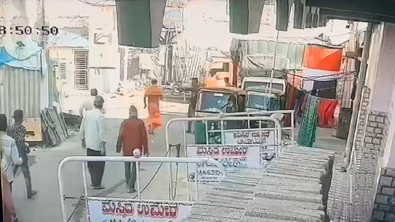 Bengaluru: Lineman electrocuted to death while repairing transformer ...