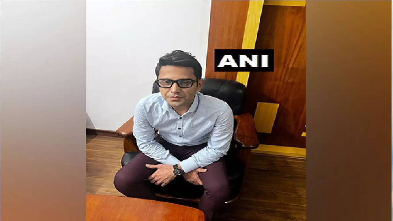 Twist in Air India urination case: Accused Shankar Mishra blames woman ...