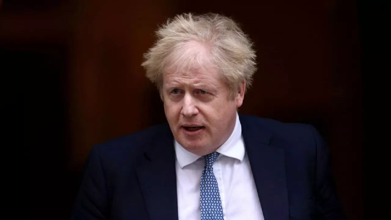 'With a missile, it'd only take a minute': ex-UK PM Boris Johnson says ...
