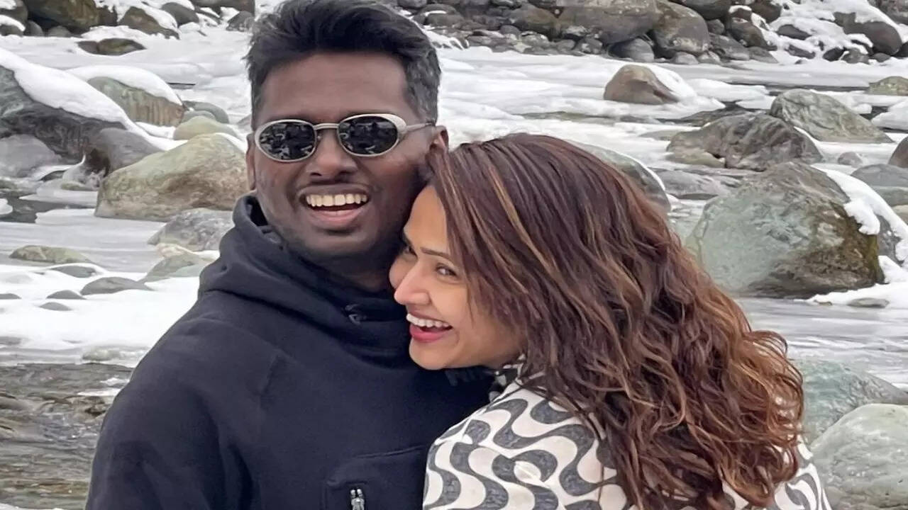 Shah Rukh Khan’s Jawan director Atlee blessed with baby boy. Samantha ...