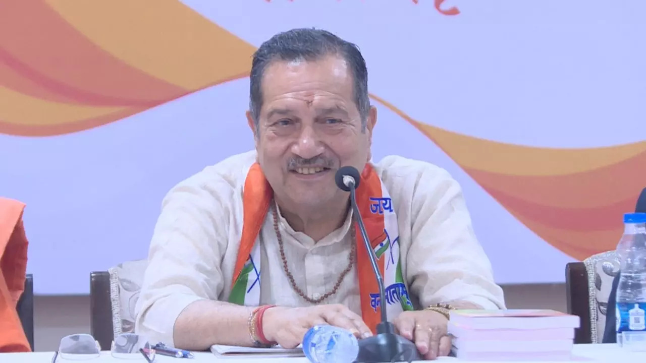 RSS leader Indresh Kumar meets representatives of Muslim nations, says every religion should be ...