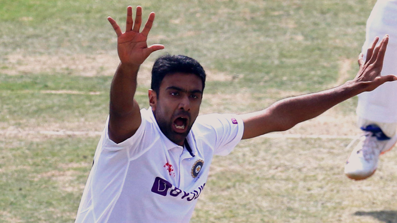 IND vs AUS: I wonder who did this? R Ashwin shares pic of hilarious ...