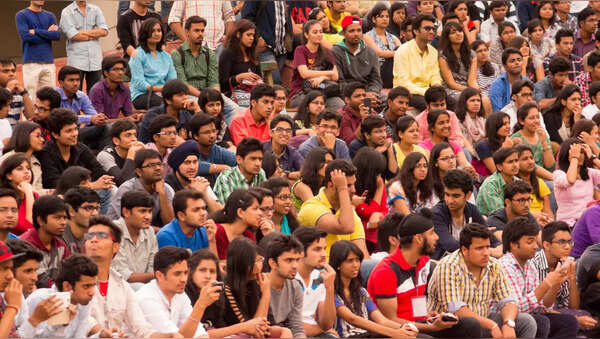 Delhi University Convocation: Students asked to wear Indian attire with ...