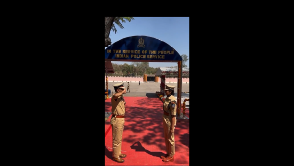 Moment of pride! Assam DGP GP Singh salutes IPS daughter Aishwarya ...