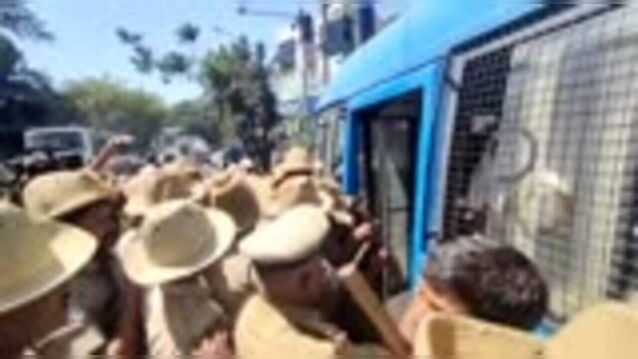 CMS Jain University: NSUI workers detained after protest demanding ... CMS Jain University: NSUI workers detained after protest demanding ...