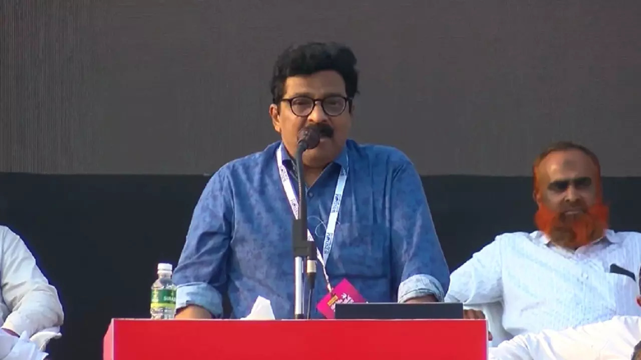 IUML leader slams trans-man's pregnancy, says they are living in 'fool ...