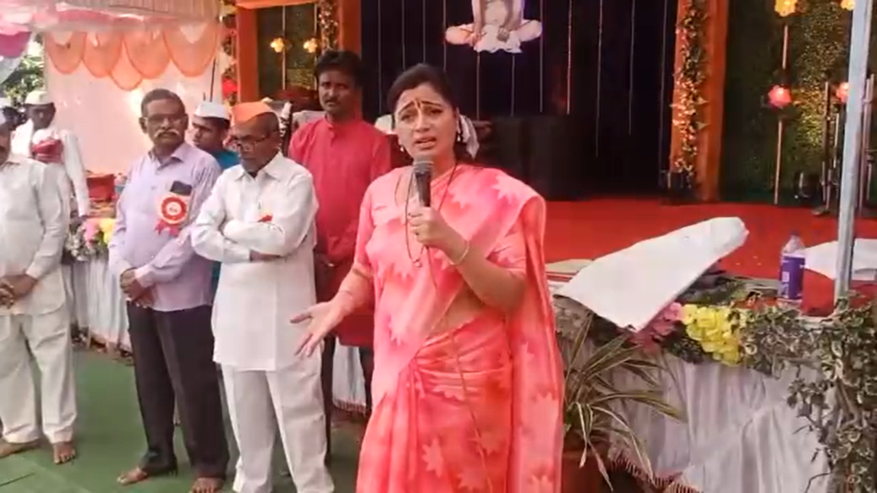 What MP Navneet Rana said on live-in relationships and same sex ...