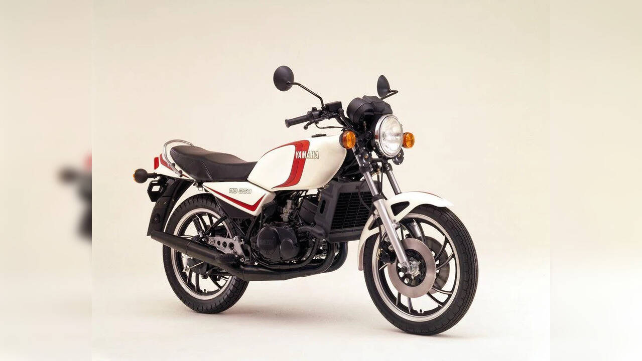 Yamaha RD350: Why it was called the widow-maker?