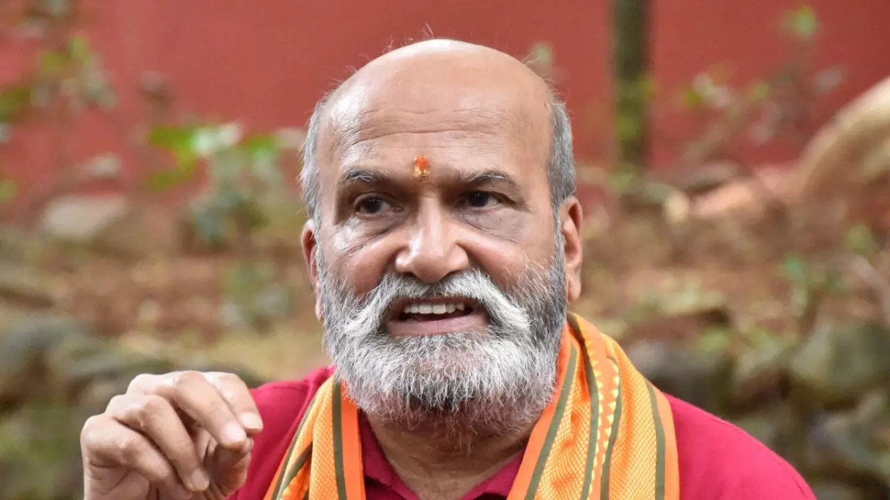 'Trap 10 Muslim girls, we assure you job and security': Sri Ram Sena ...