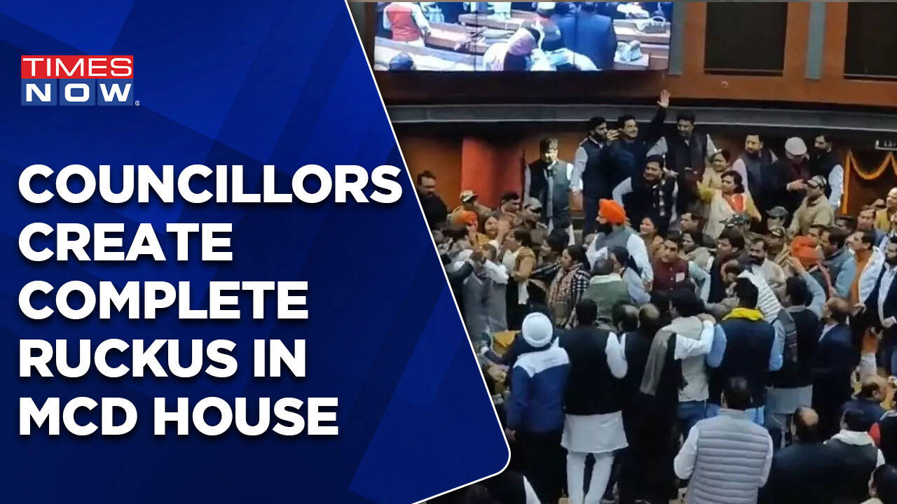 Councillors Throw Punches At Each Other, Create Complete Ruckus Inside MCD House | Political ...