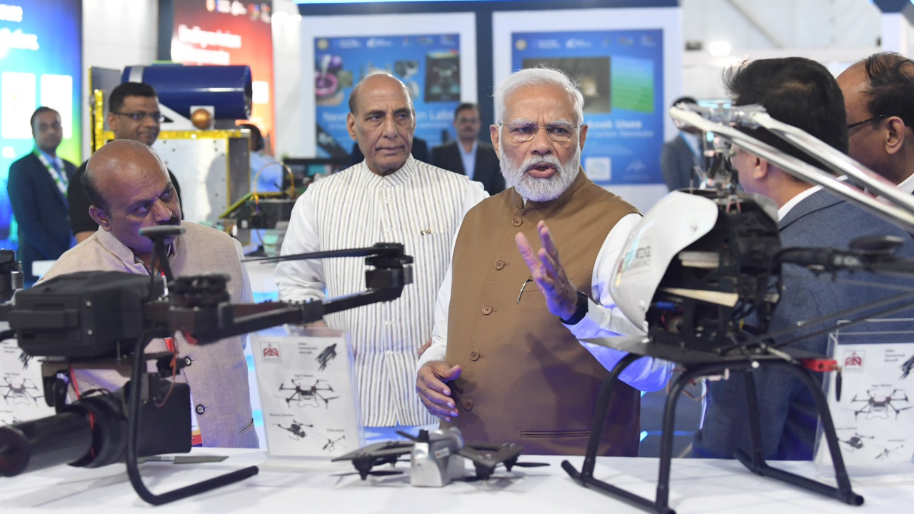 Modi: 5G, AI technology will help India become a developed nation by ...