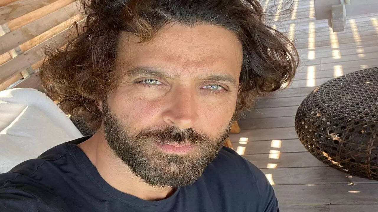 Hrithik Roshan wraps Fighter’s third schedule. Don’t miss this special ...