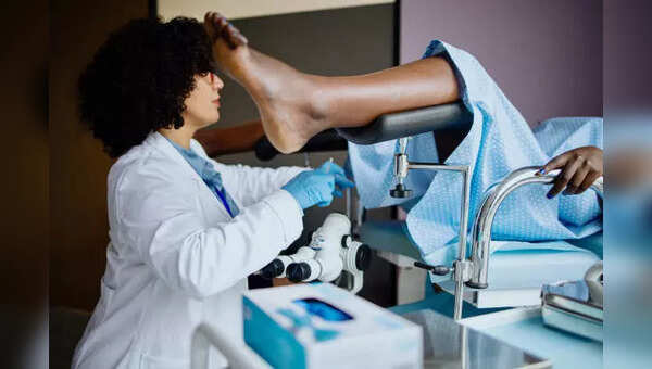 Cervical cancer prevention: Women over 30 must get a Pap smear test ...