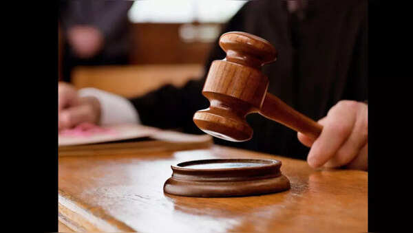 Giving middle finger is 'God-given right', says court in this country ...