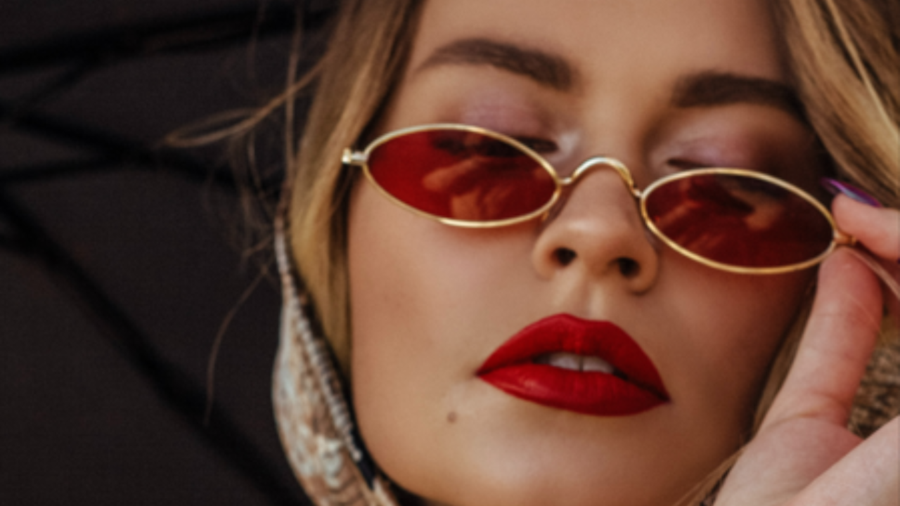 From round to wide lips, know how to nail your lip makeup according to ...