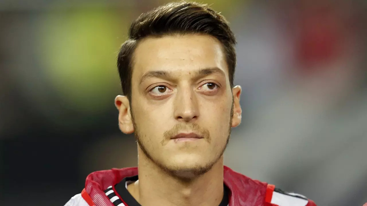 Former World Cup-winning German midfielder Mesut Ozil retires aged 34 ...