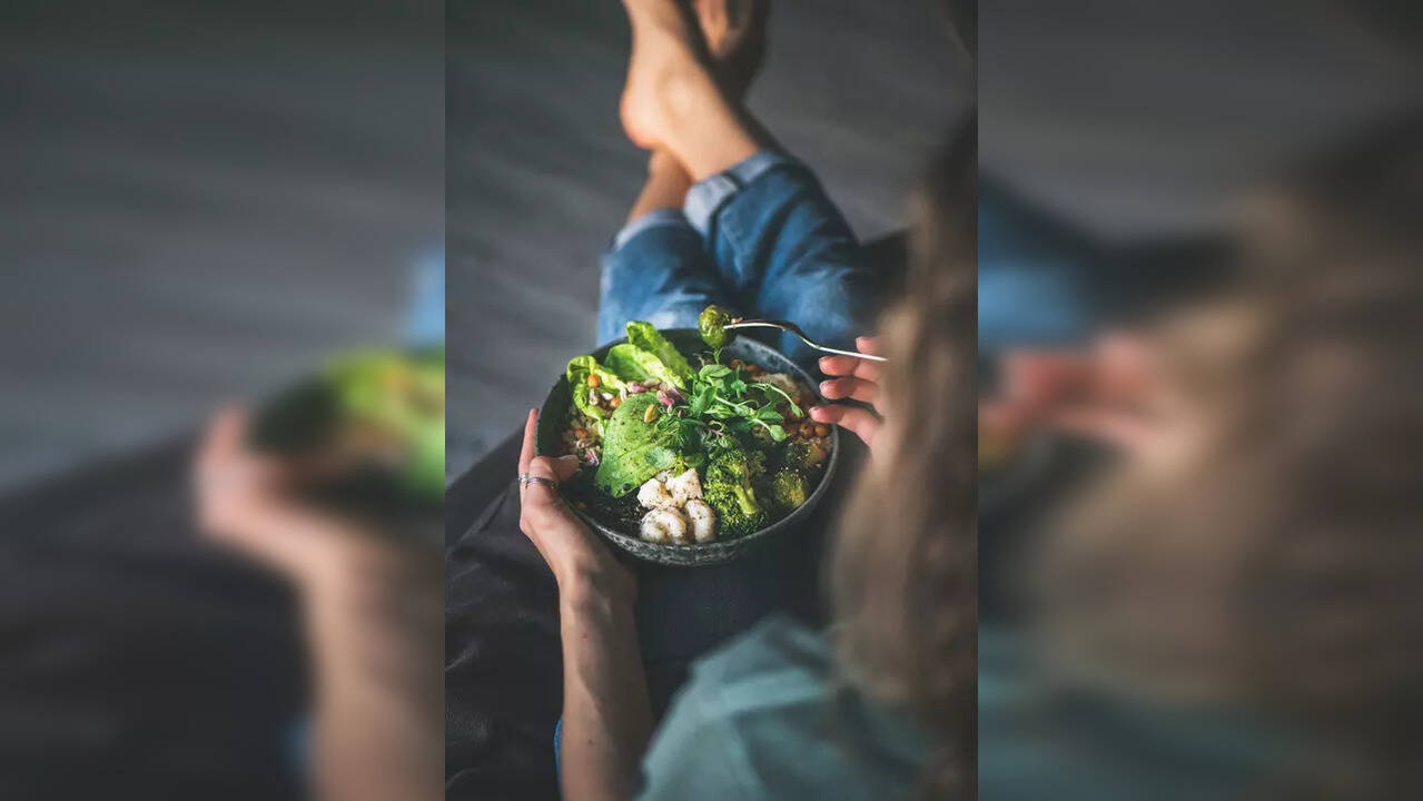 8 High-Iron Foods To Raise Hemoglobin Levels Naturally