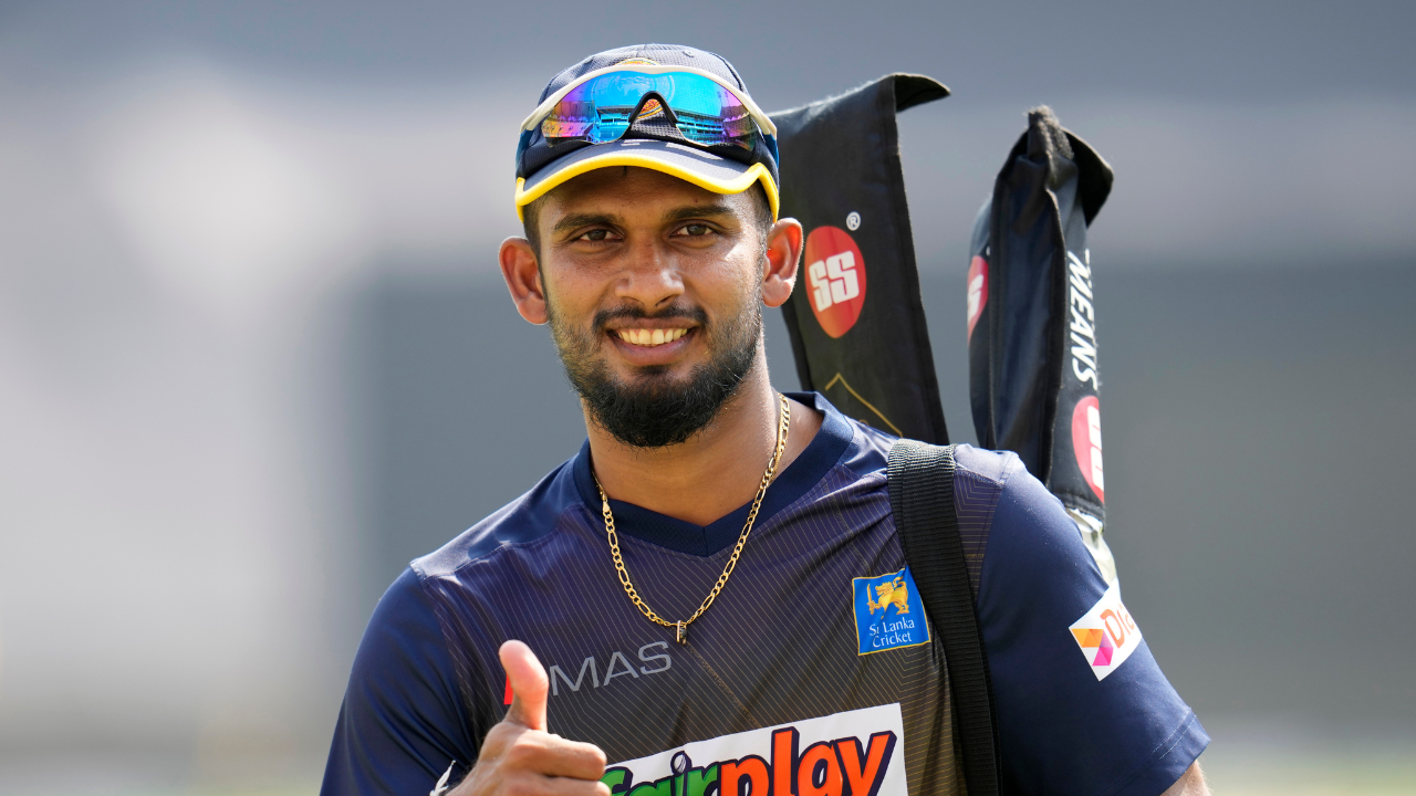 IPL 2023: Fan Accurately Predicts GT Signing Shanaka, Drops Major Hint ...