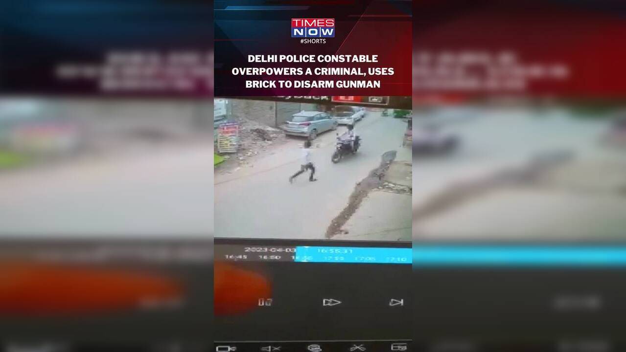 Delhi Police Constable Uses Brick To Disarm Gunman, Overpowers Him In ...