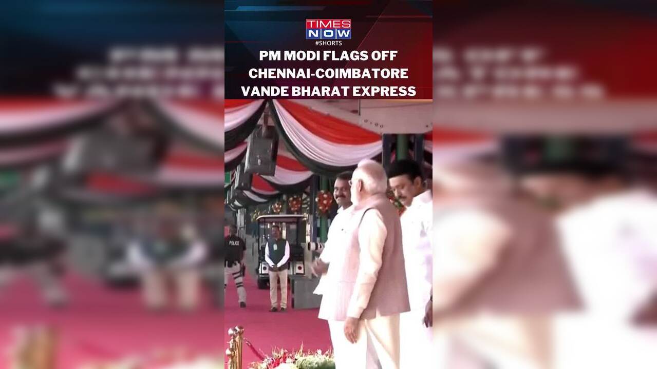 PM Narendra Modi Interacts With Students After Flagging Off Chennai ...